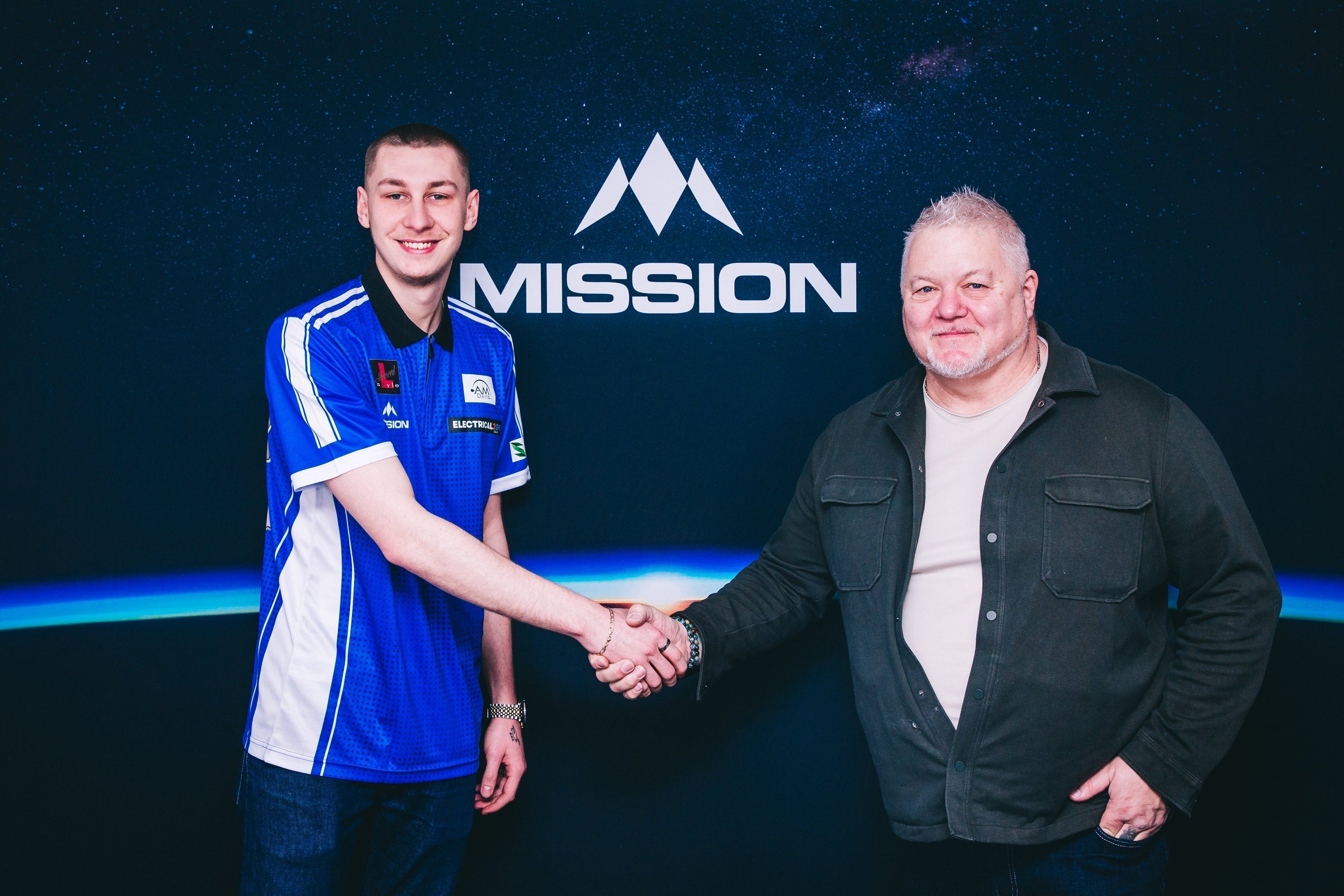 Contract Extension For Tavis Dudeney | Mission Darts